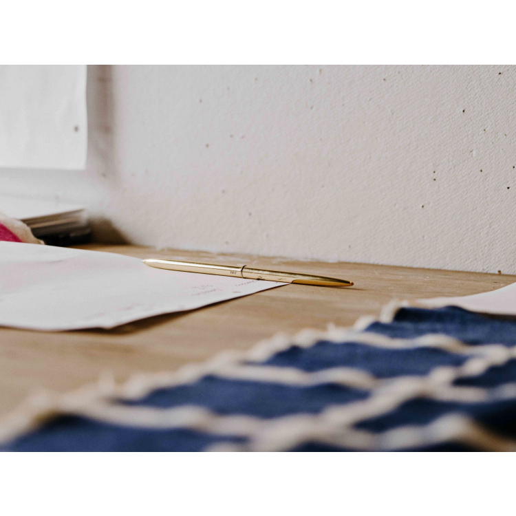 Tenká propiska Bullet Gold | Elarte